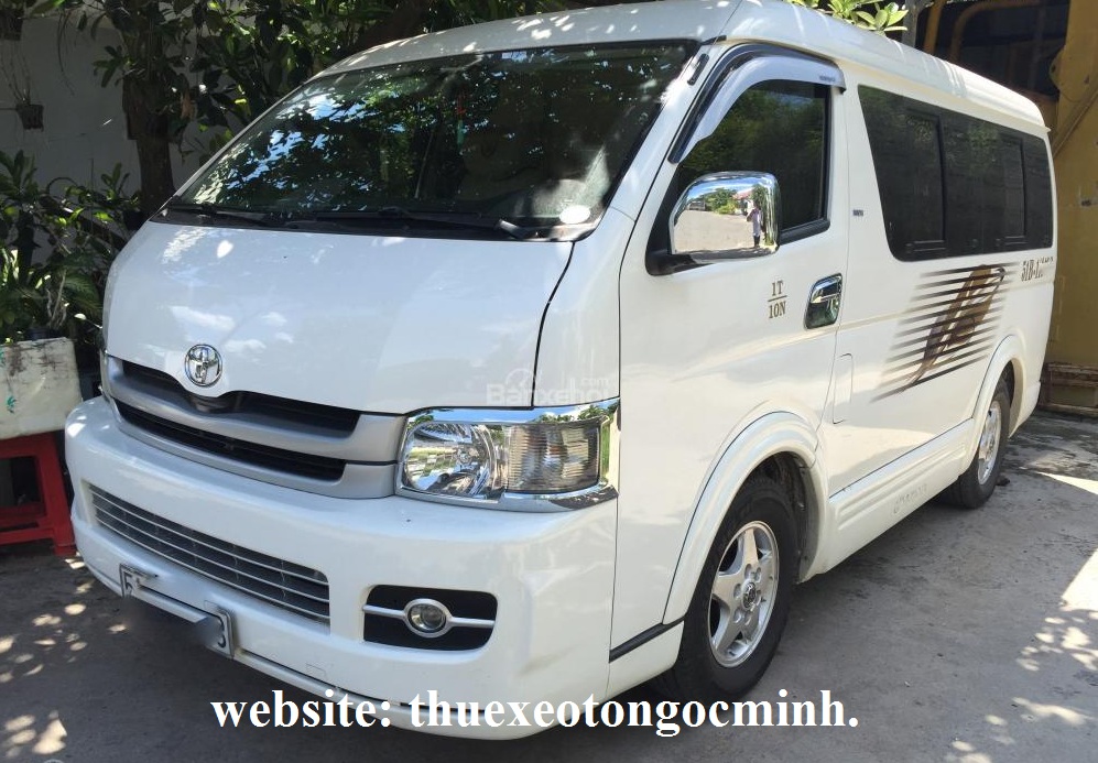 THUÊ XE THÁNG 16 CHỖ TOYOTA HIACE TẠI HÀ NỘI